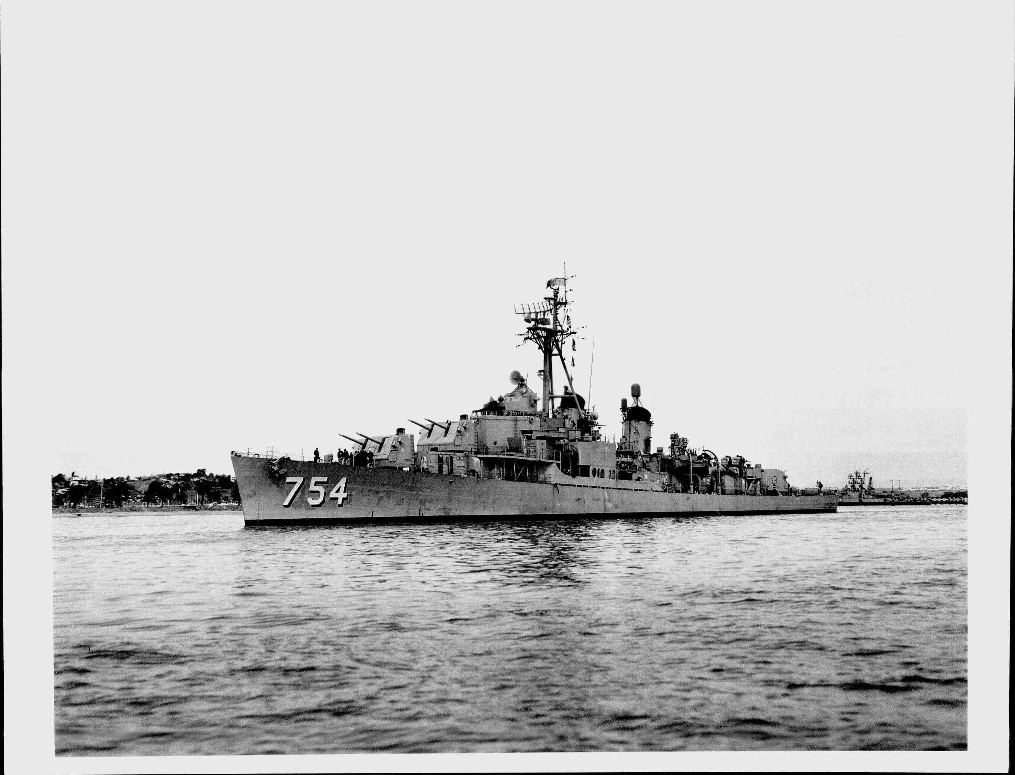 Circa 1950 – USS Frank E. Evans Association